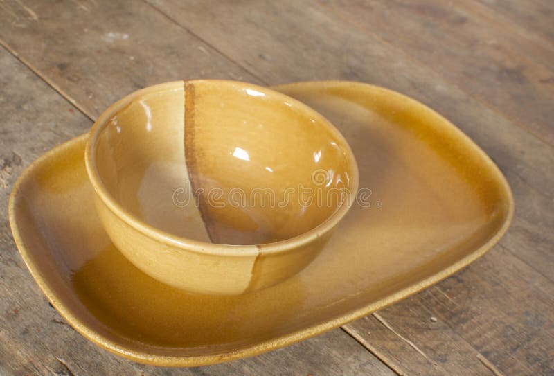 Plat vide image stock. Image du nourriture, cuvette, grunge - 37153447