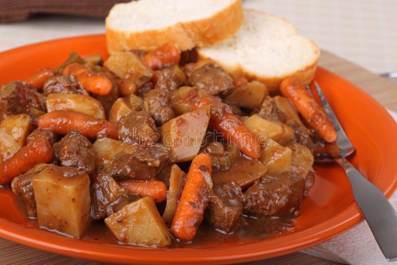 Plate of Beef Stew stock photo. Image of meal, vegetable - 39129518