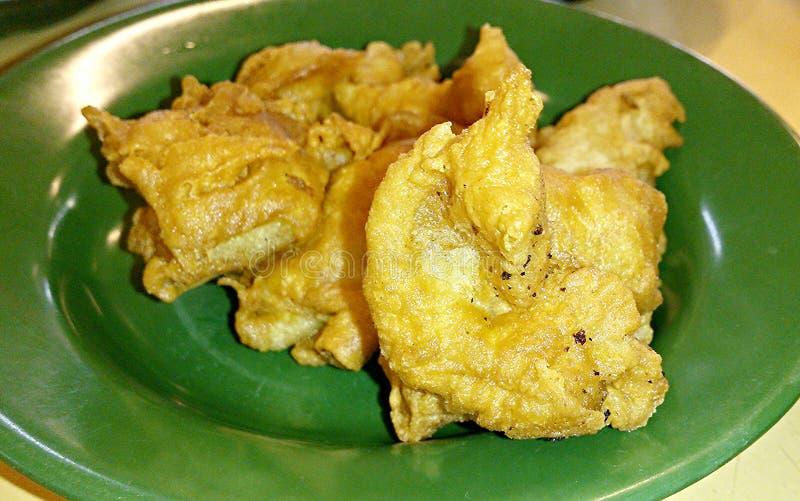 A Plate of Crispy Deep Fried Fish Stock Image - Image of fish ...