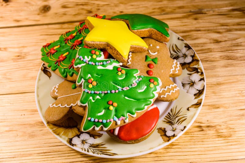 Plate with Different Christmas Gingerbread Cookies on Wooden Table ... Plate with Different Christmas Gingerbread Cookies on Wooden Table ...