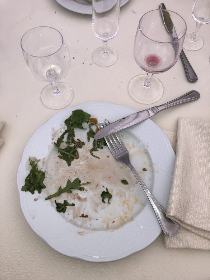 Plate after Eating with Food Waste Stock Photo - Image of kitchen ...