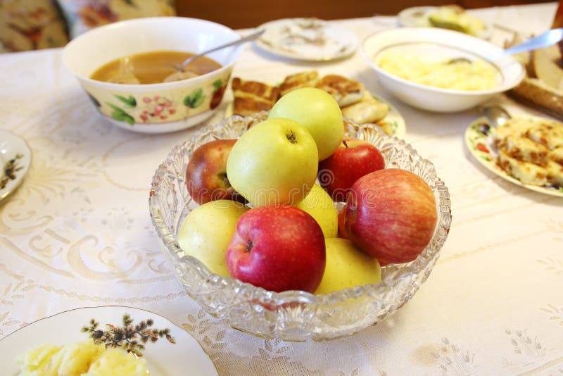 A Plate with Fresh Apples is on the Table Stock Image - Image of ...