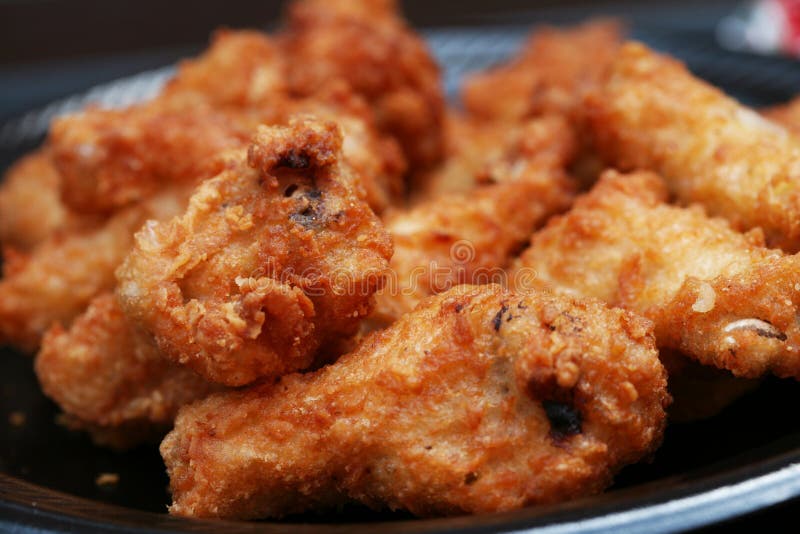 Plate of Fried Chicken Wings Stock Image - Image of delicious, plate ...
