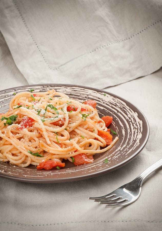 Plate of spaghetti stock image. Image of plate, dinner - 40745463