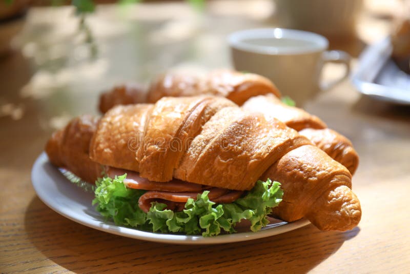 Plate with Tasty Croissant on Table Stock Image - Image of vegetable ...
