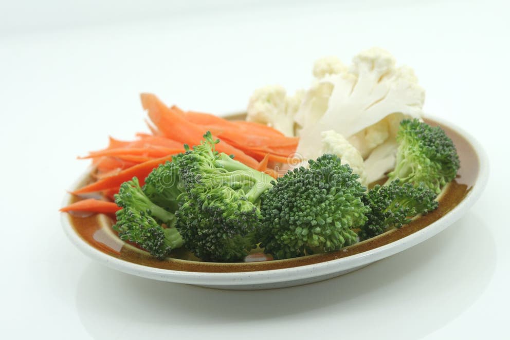 Plate of veggies stock image. Image of cauliflower, vegetables - 1271945