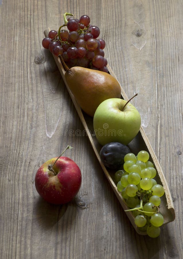 Plateau with Autumn Fruits. Stock Photo - Image of freshly, healthy ...