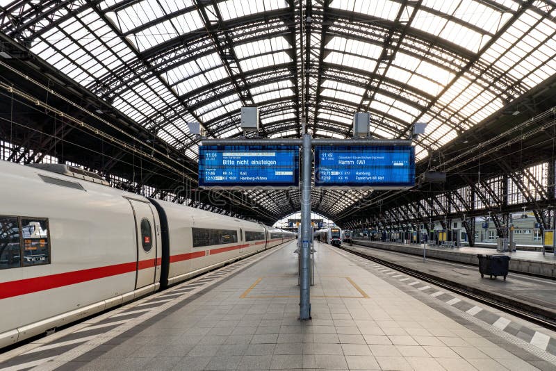 Cologne main station editorial photo. Image of station - 260903136