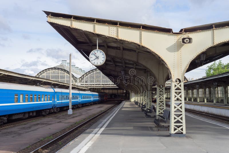 Platform of the Old Train Station Stock Image - Image of city, lights ...