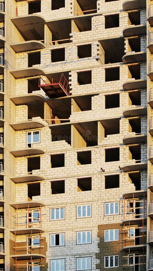 Platform for Taking Heavy Load with a Crane in the Construction Multi ...