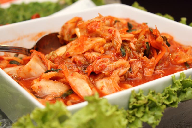 Plato Coreano Popular De Kimchi Foto de archivo - Imagen de pimienta ...