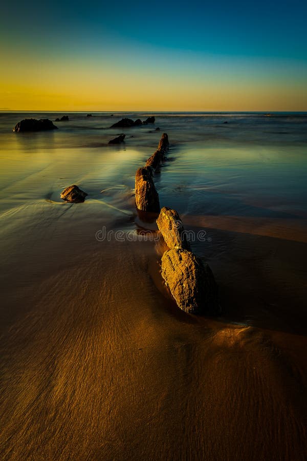 Playa de Barrika foto de archivo. Imagen de playa, sunset - 133920054