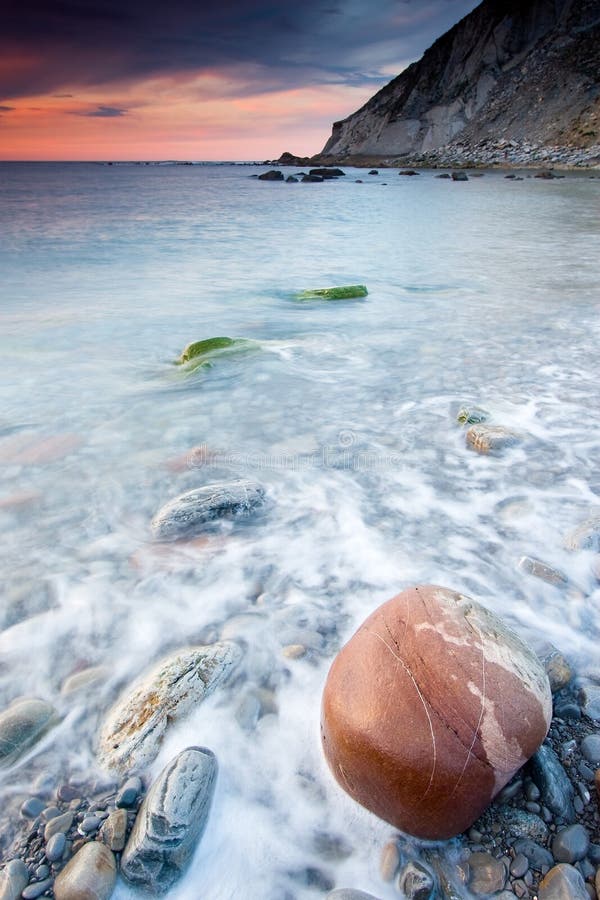Playa de Barrika, Bizkaia foto de archivo. Imagen de noche - 29340788