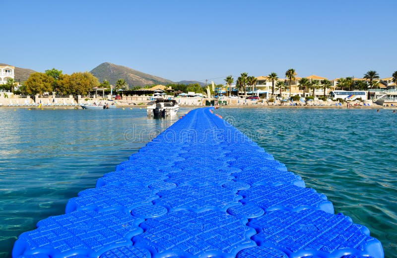 Playa de Koukla, Zakynthos foto editorial. Imagen de vacaciones - 115160046