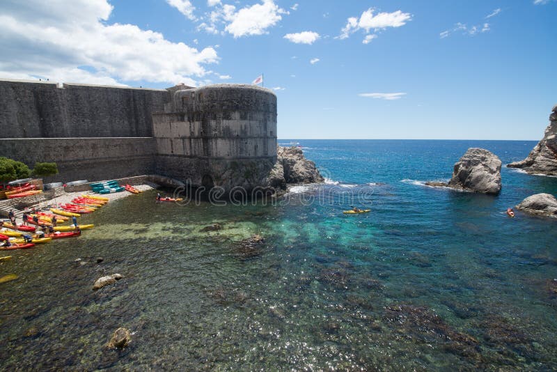 Playa De La Isla De Lokrum, Croacia Imagen de archivo editorial ...