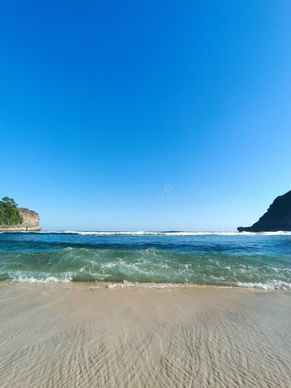 Playa De Ngudel En Java Indonesia Foto de archivo - Imagen de java ...