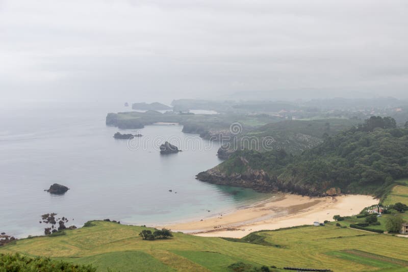 Playa De Toranda En La Ciudad De Niembru, Asturias, Cerca De La Playa ...