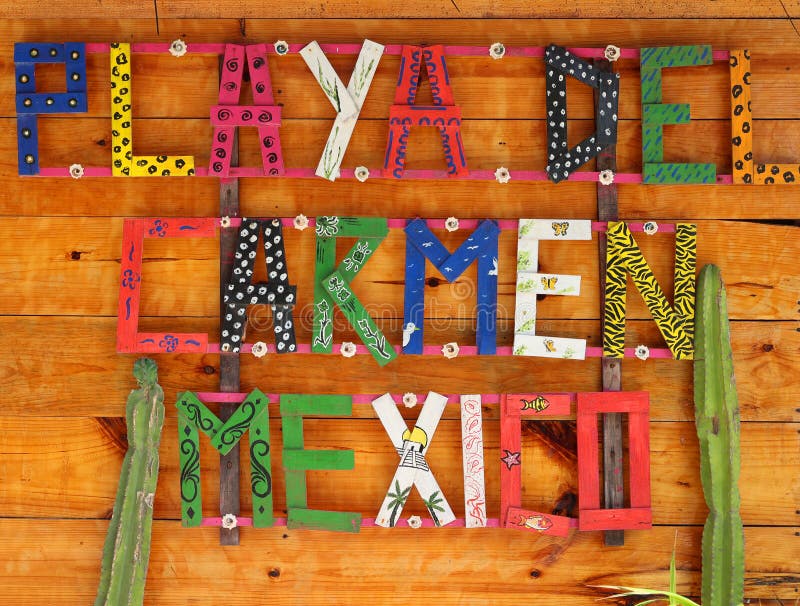 Playa del Carmen sign editorial stock image. Image of latin - 369727174