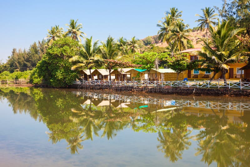 Playa Goa La India De Mandrem Imagen de archivo - Imagen de tropical ...