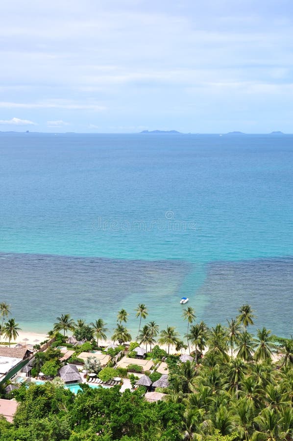 Playa y coco foto de archivo. Imagen de paisaje, tailandia - 27323494