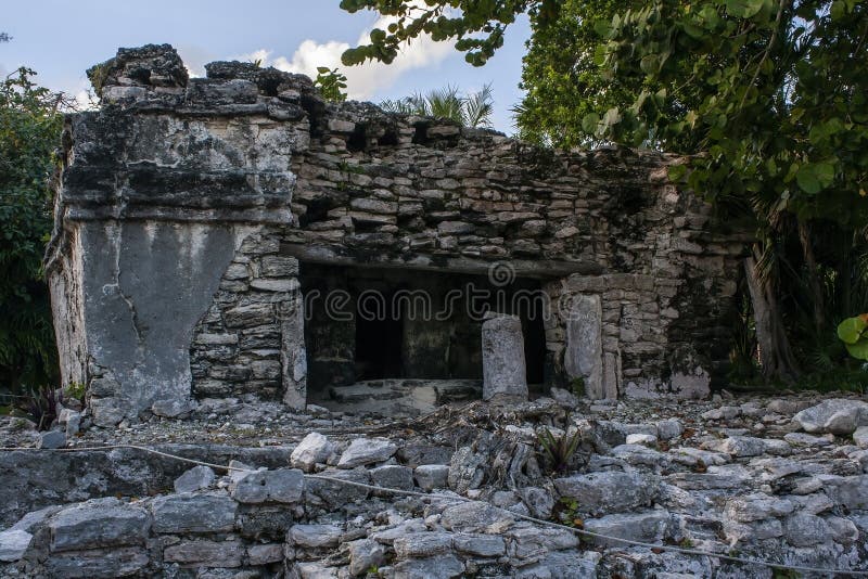 Playacar Mayan Ruinas, Quintana Roo, Mexico Stock Image - Image of ...