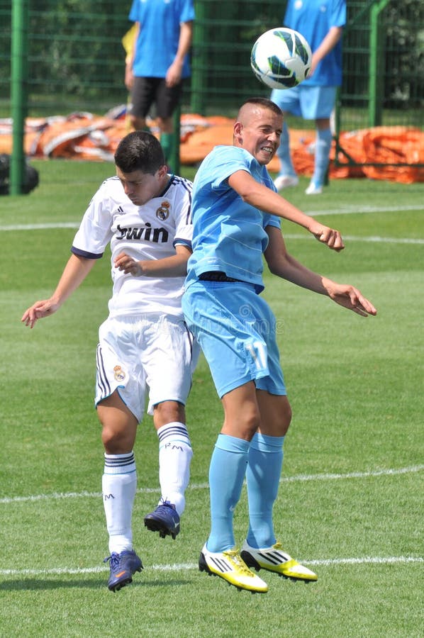 1,598 Man Arena Linkedin Image Stock Photos - Free & Royalty-Free Stock ...