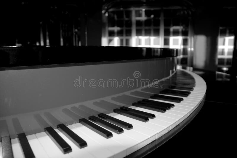 81 Round Piano Keyboard Photos - Free & Royalty-Free Stock Photos from ...