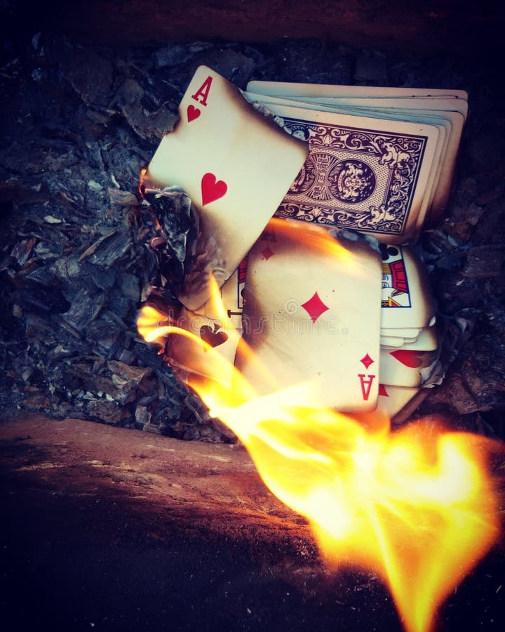 Poker Cards On Fire Wallpaper
