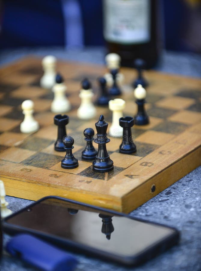 Playing Chess , Reflection on a Smartphone Display Stock Image - Image ...