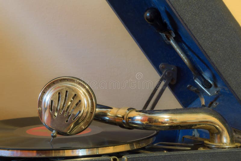 78 Rpm Record Old Gramophone Stock Photos - Free & Royalty-Free Stock ...