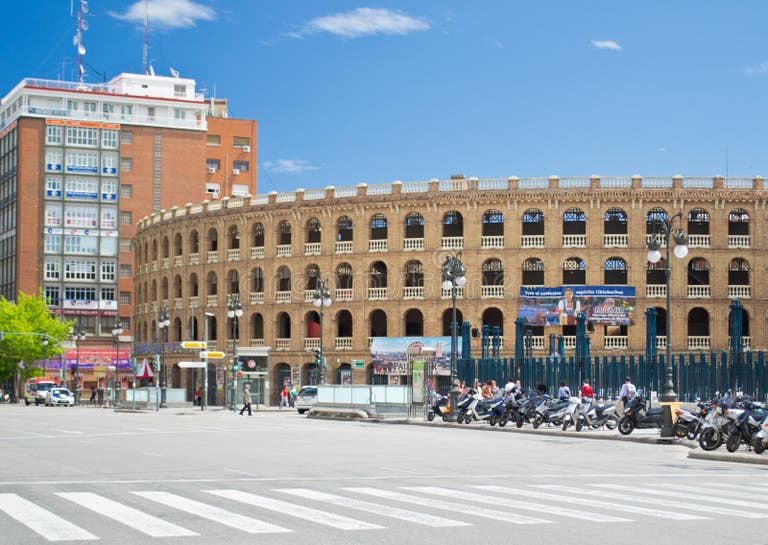 Plaza de toros in Valencia editorial photo. Image of train - 25491401