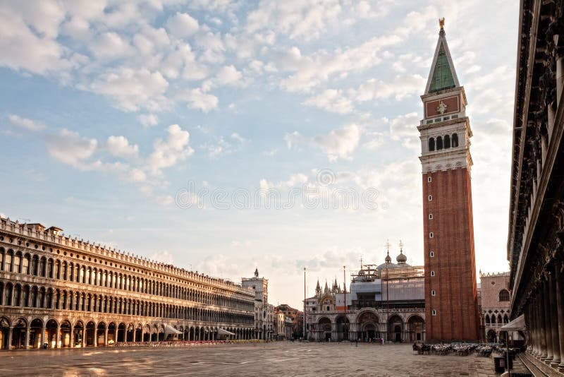 Plaza San Marco (cuadrado De St. Markus) Foto de archivo - Imagen de ...