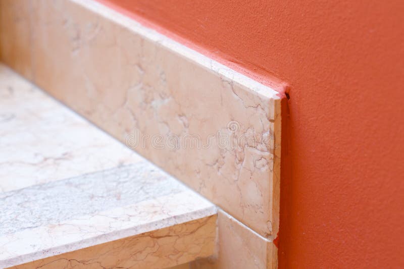 Plinthe De Marbre Aux Escaliers De Marbre Closeup Image stock - Image ...