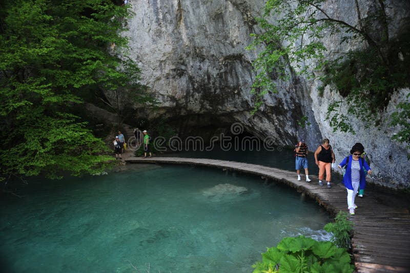 Plitvice lakes editorial stock image. Image of plitvice - 41007109