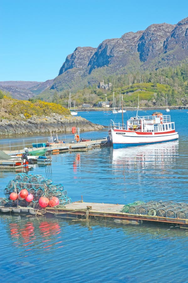Plockton in Wester Ross. editorial image. Image of white - 24573165