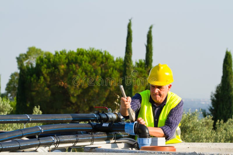 Plumber at work stock image. Image of plumber, drainage - 92023725
