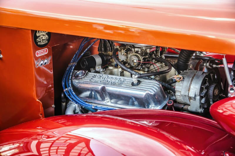 PLYMOUTH Car Motor Engine editorial image. Image of outdoor - 295521785