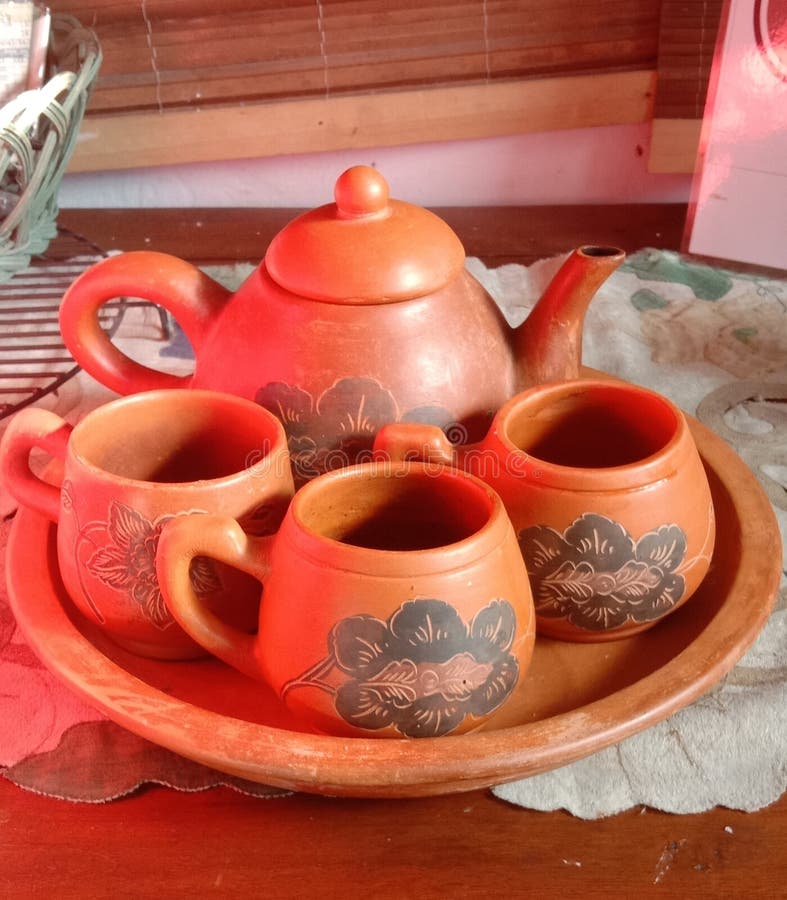 Poci & X28;Tea Pot& X29; Stock Photo - Image of java, clay: 266157290