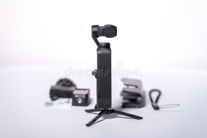 Pocket-sized and Extremely Portable, DJI Pocket 2 Vlogging Camera ...