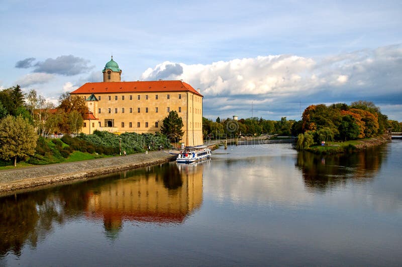 Podebrady chateau editorial stock photo. Image of chateau - 102586298