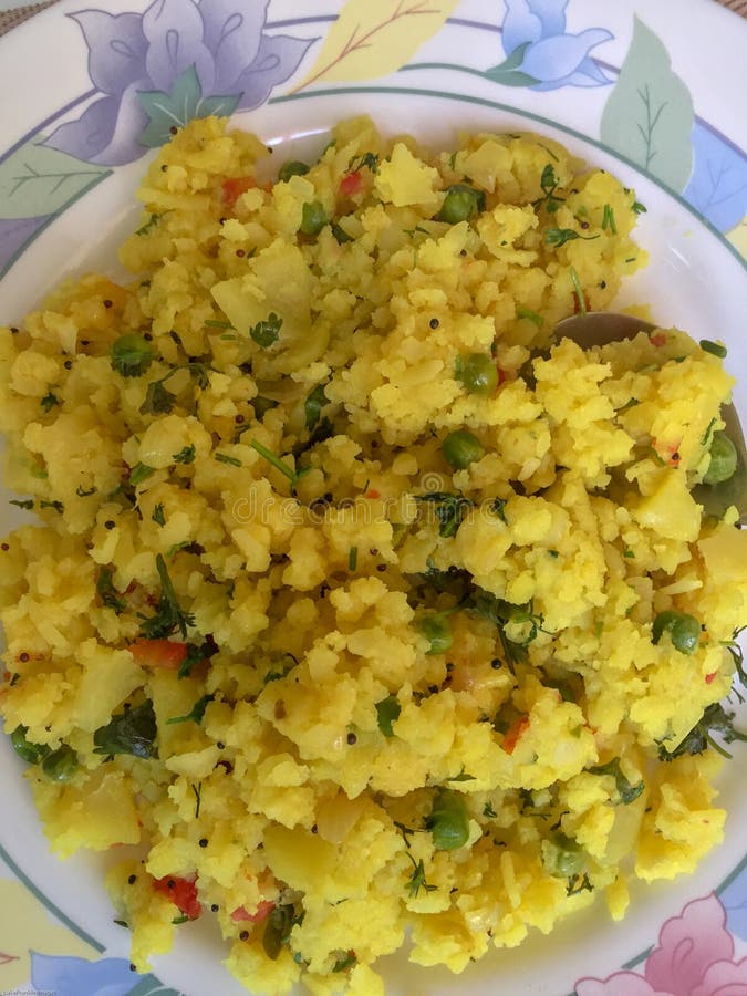 Poha Indian Breakfast and Snack Stock Photo - Image of aalu, closeup ...