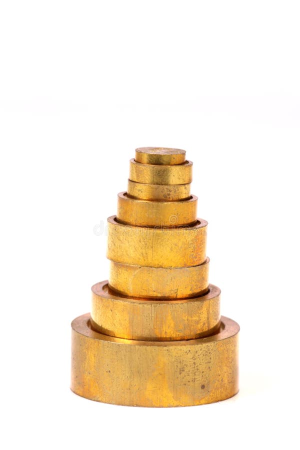 Poids En Laiton D'une Vieille Balance Image stock - Image du vieux ...