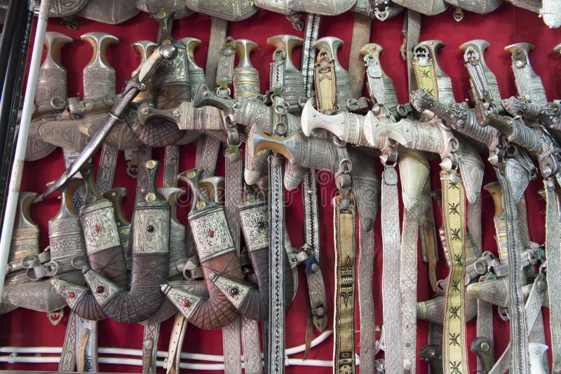 Poignards photo stock. Image du antiquité, présentation - 49252838