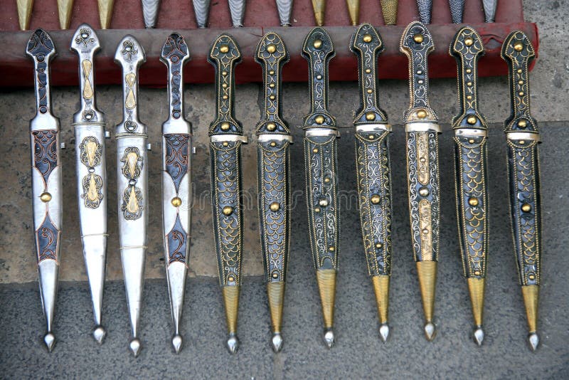 Poignards photo stock. Image du antiquité, présentation - 49252838