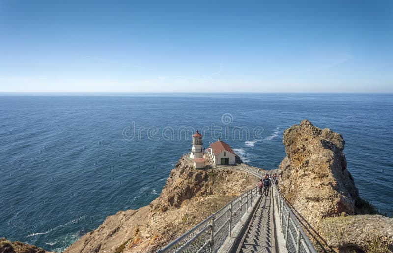 Point Reyes Lighthouse editorial photography. Image of cliff - 89913122