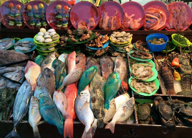 Poissonnerie, Alona Beach, Panglao Philippines Image stock - Image du ...