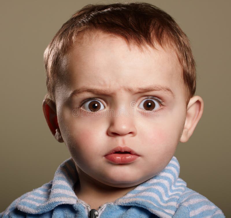 Pojke arkivfoto. Bild av slumrande, skönhet, avkommor - 13406950