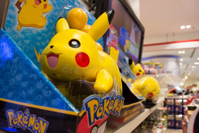 Pokémonleksaker redaktionell foto. Bild av leksak, hylla - 74349245