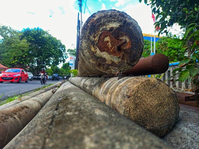 Waiting Line Poles Stock Photos - Free & Royalty-Free Stock Photos from ...