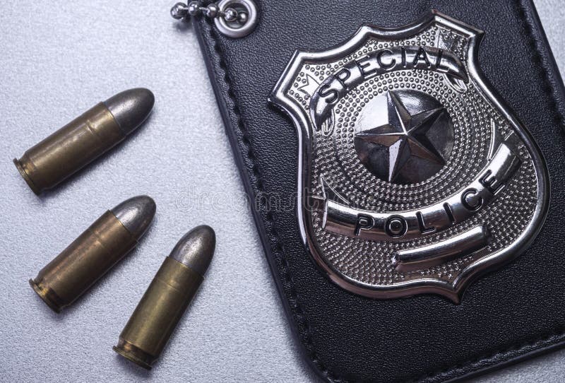 Gun, Bullets and Police Badge Stock Image - Image of scene, barrel ...